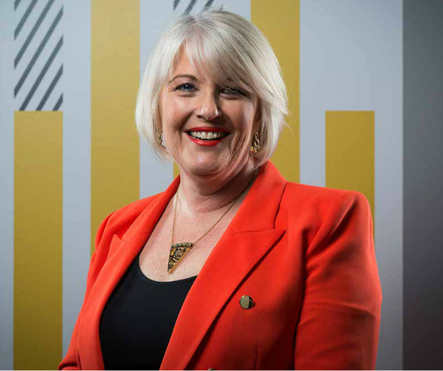 Want to smash the pay gap? Here's why it requires collaboration - HRM ...