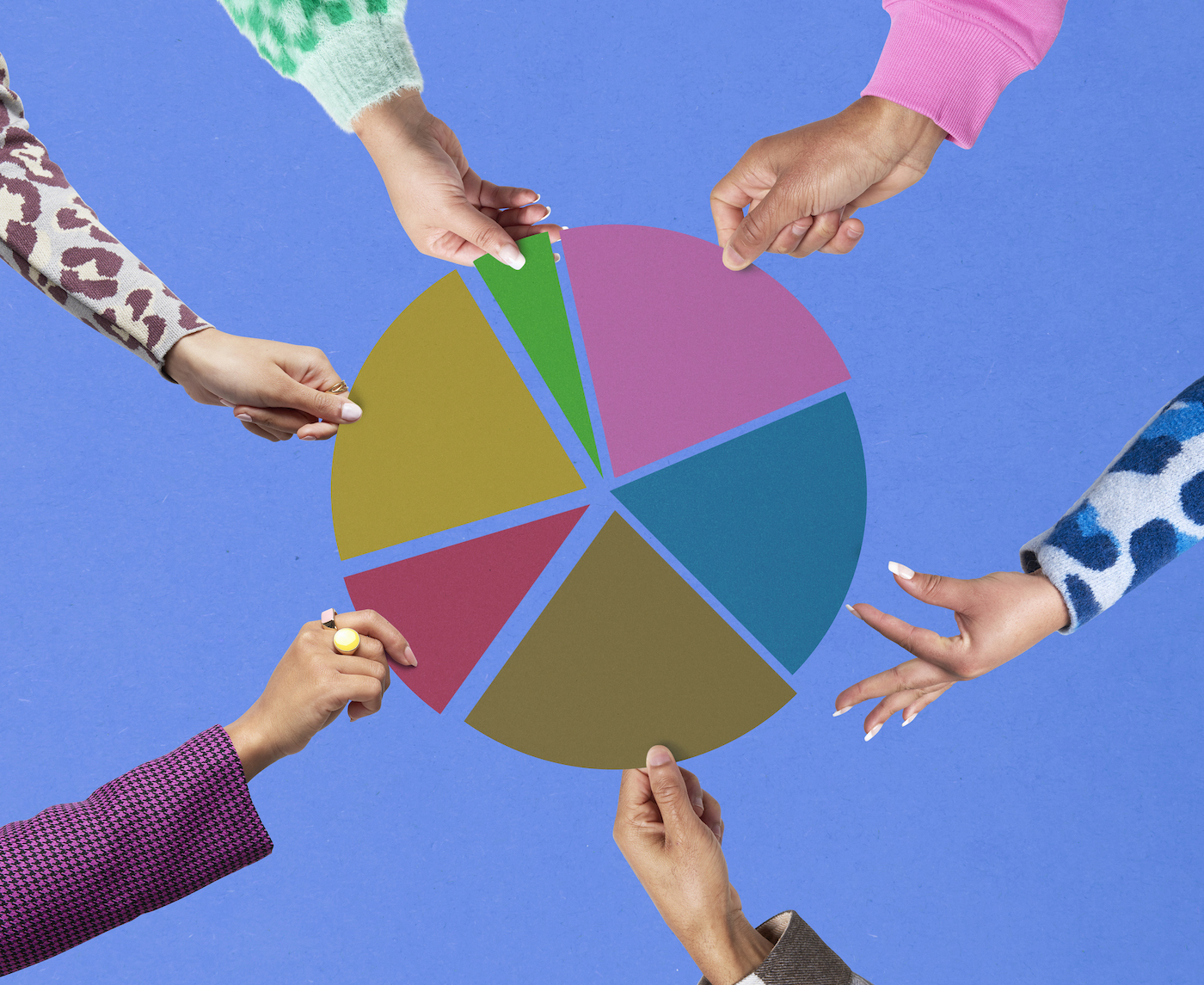 How should HR respond to the rise of workplace microcultures? - HRM online