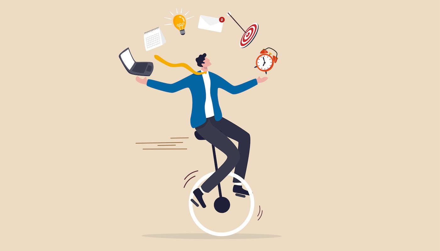 Infographic: How we spend our time at work - HRM online