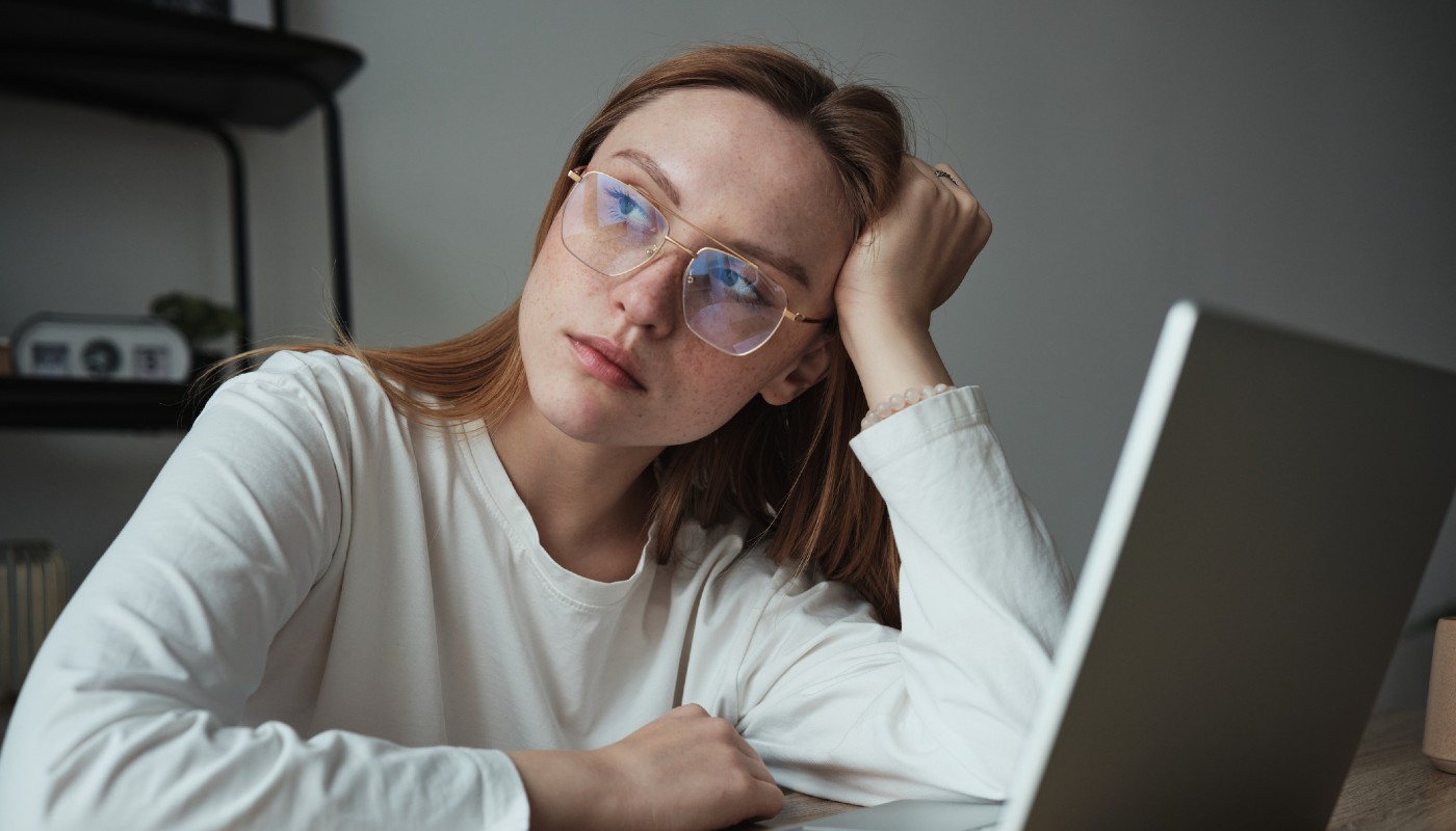 Why ‘job hugging’ is more than just another fleeting work trend - HRM ...